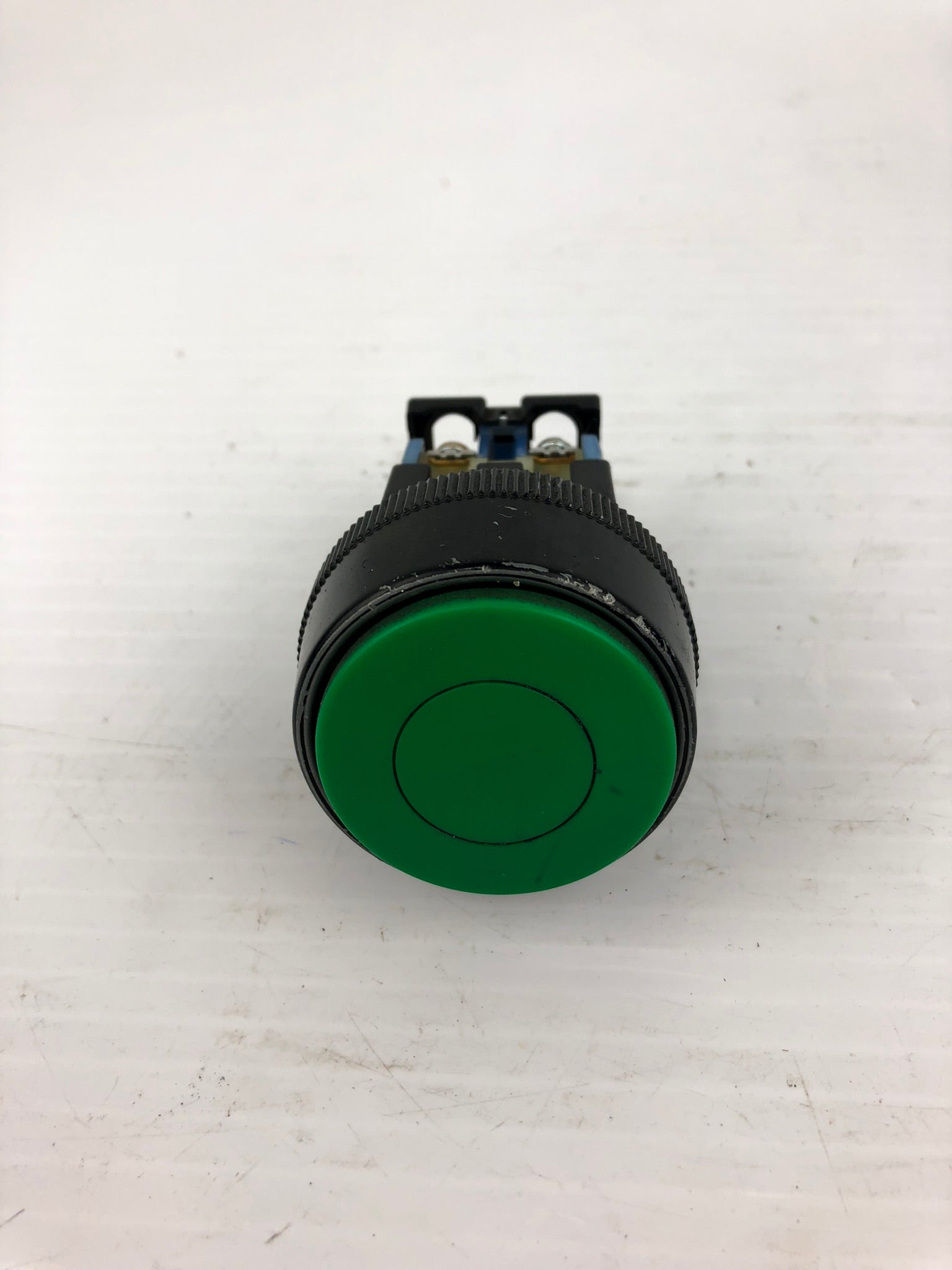 Fuji Electric AR30M3R Push Button Green – Metal Logics, Inc.