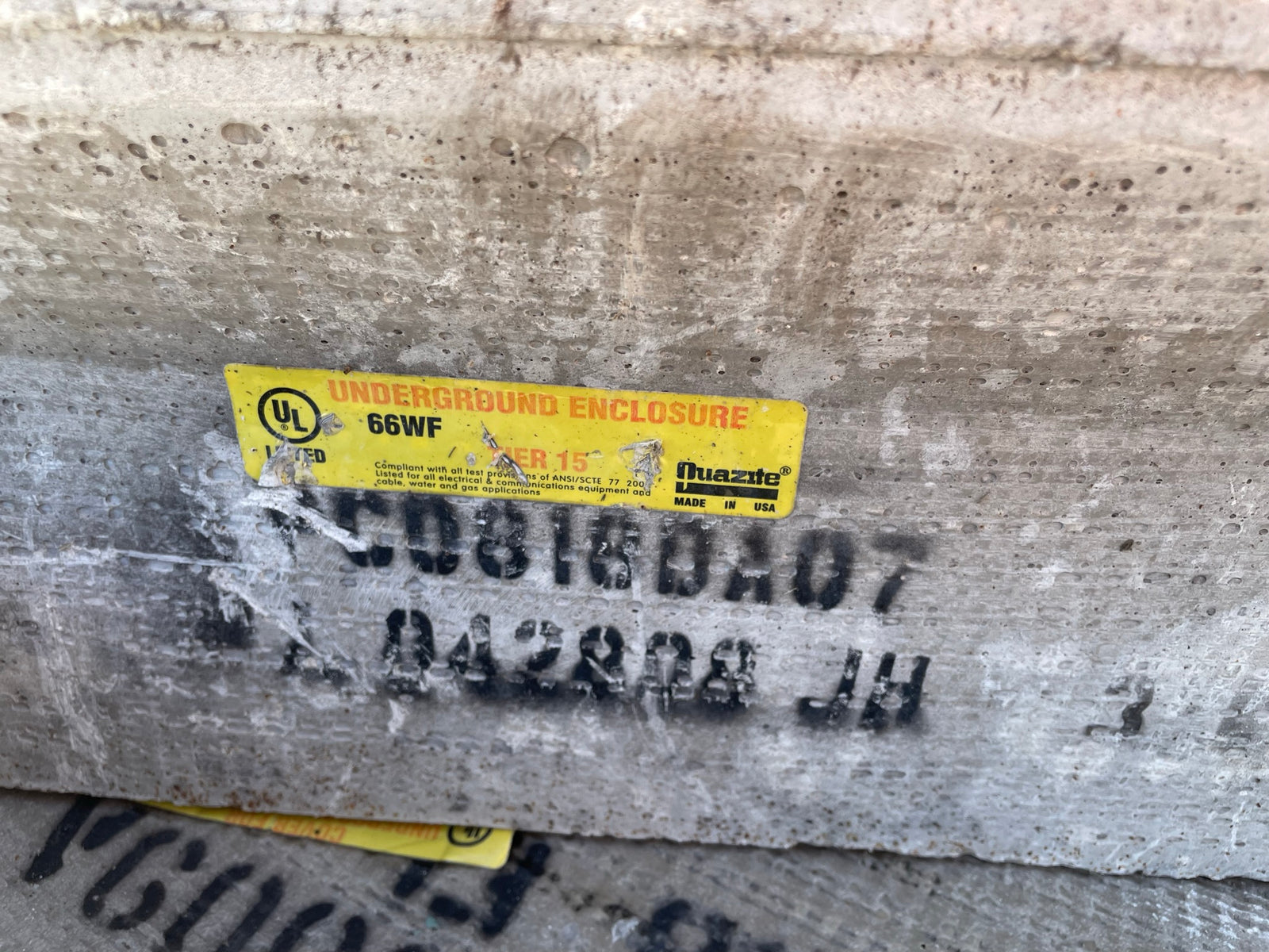 Quazite Underground Enclosure Tier 15 66WF PC0818DA07 Box with Lid ...