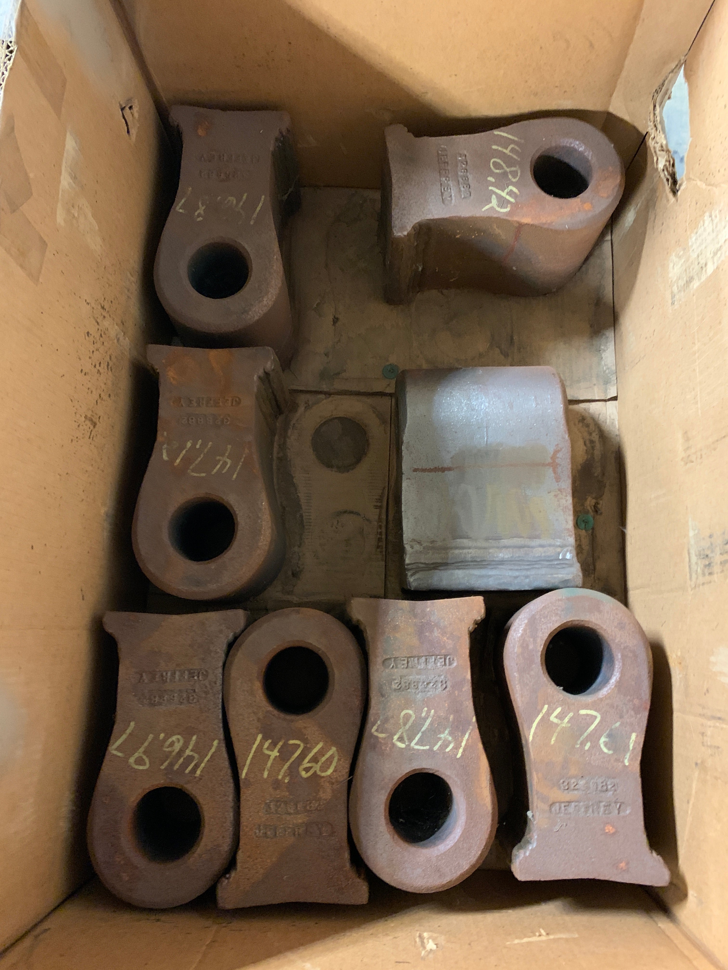 Jeffrey Hammer Mill Hammers 326882 3" I.D. 12-1/2" L x 6-1/2" W x 9" H ...