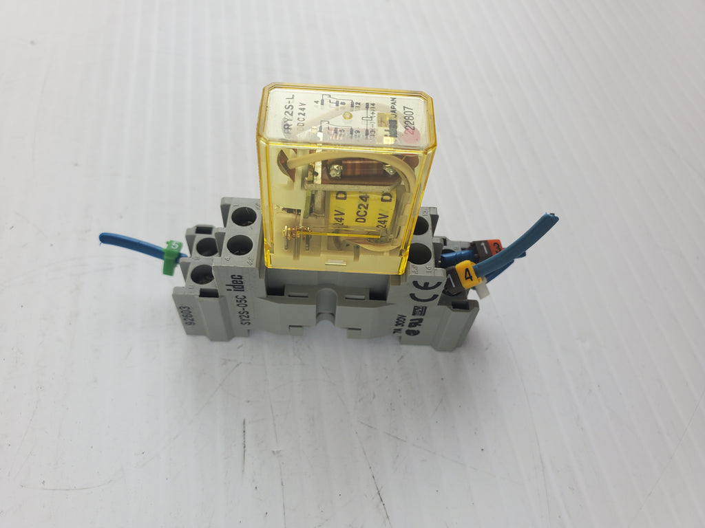 Releco ADC24V Relay With Base - IDEC RY2S-L Relay With Base - Lot of 3 ...